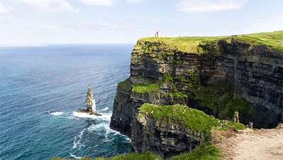 Book Your Self-Drive, Chauffeur, and Coach Tours in Ireland